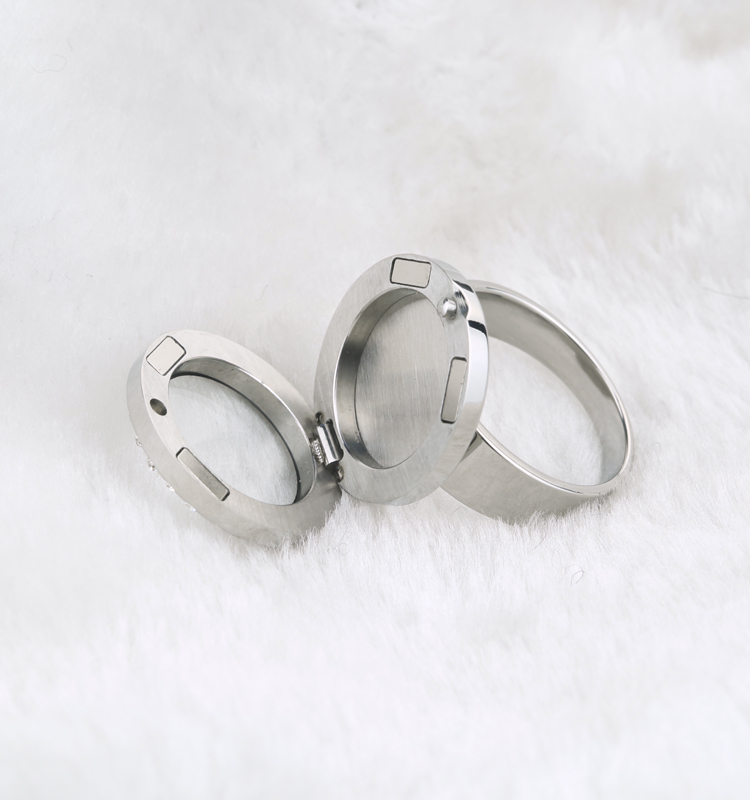 Fashion stainless steel clear glass floating locket ring supplier
